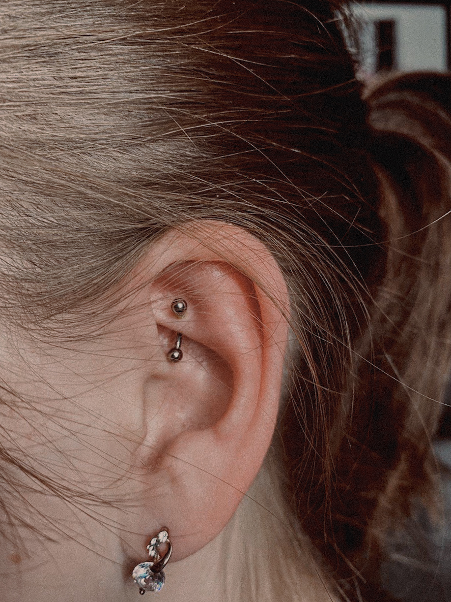 Piercing Artist Darina Sokolova - VeAn Germany