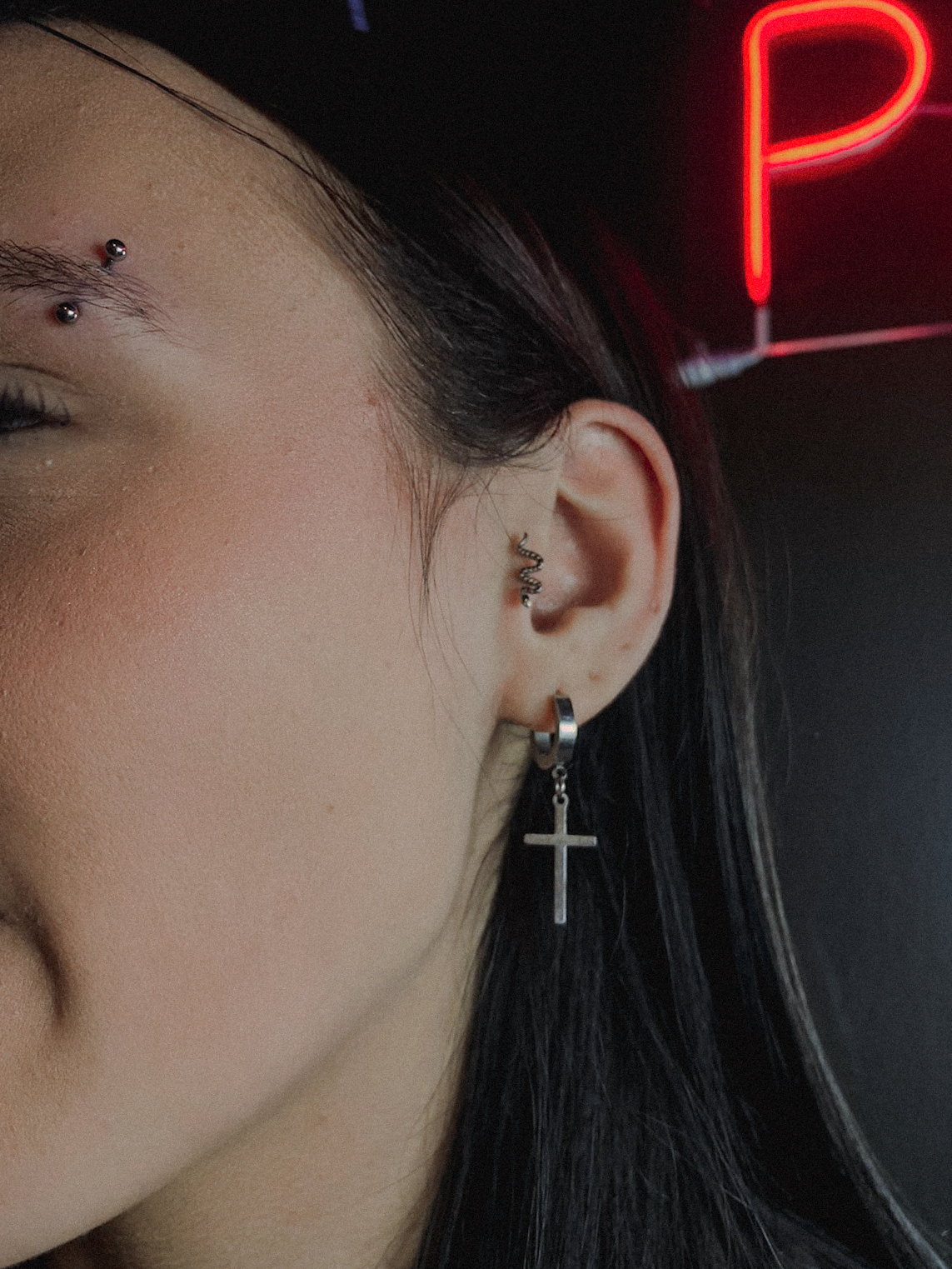 Piercing Artist Darina Sokolova - VeAn Germany